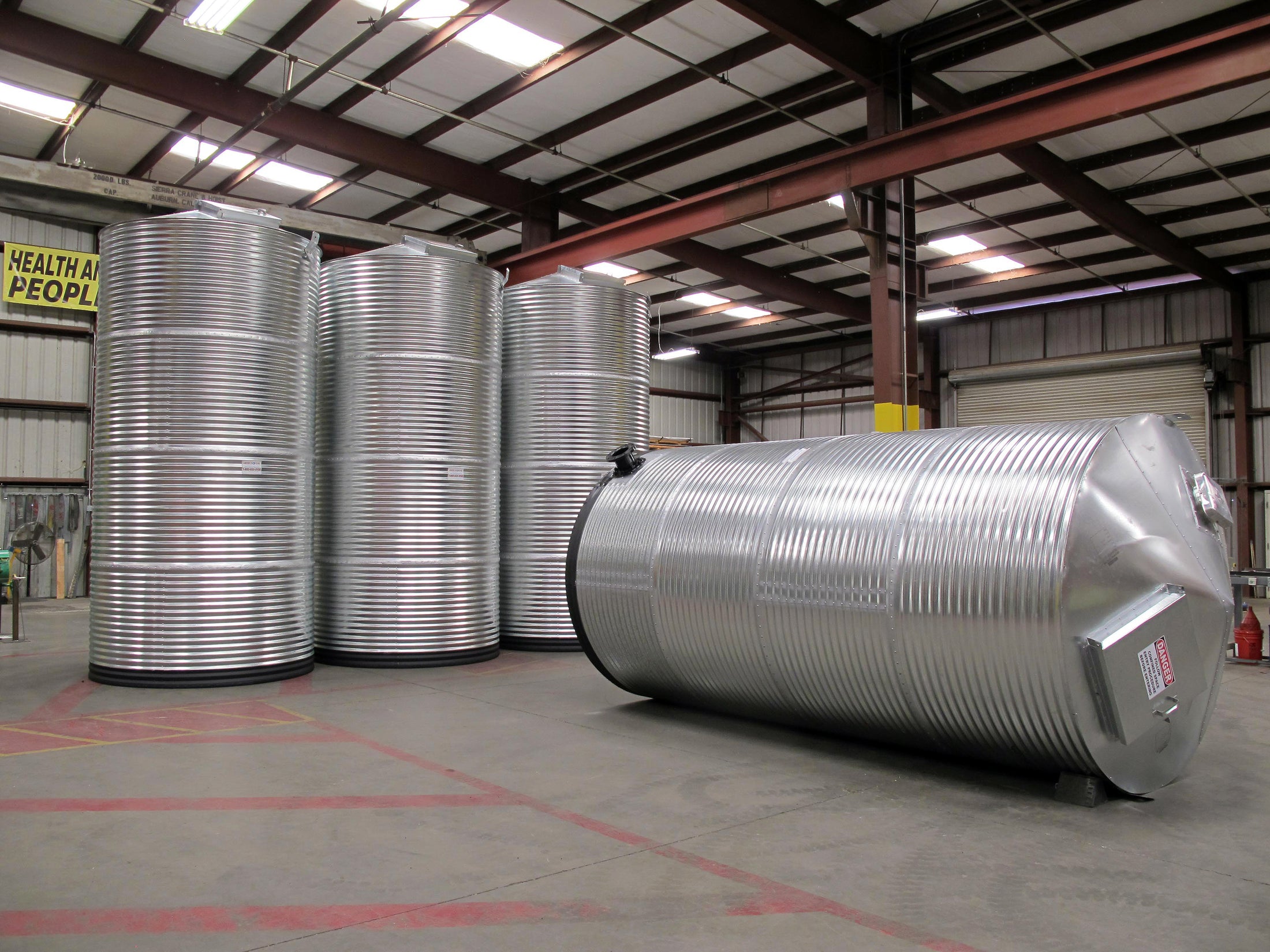 Classic Corrugated Galvanized Steel Water Storage Tanks | Rhino